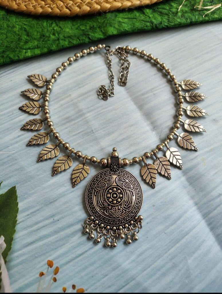 German Silver Hasuli Necklace - Givame